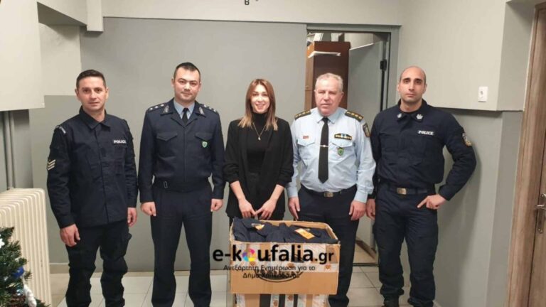 Σπουδαία κίνηση στη Θεσσαλονίκη: Δωρεά 35 στολών μάχης για τις ανάγκες ...