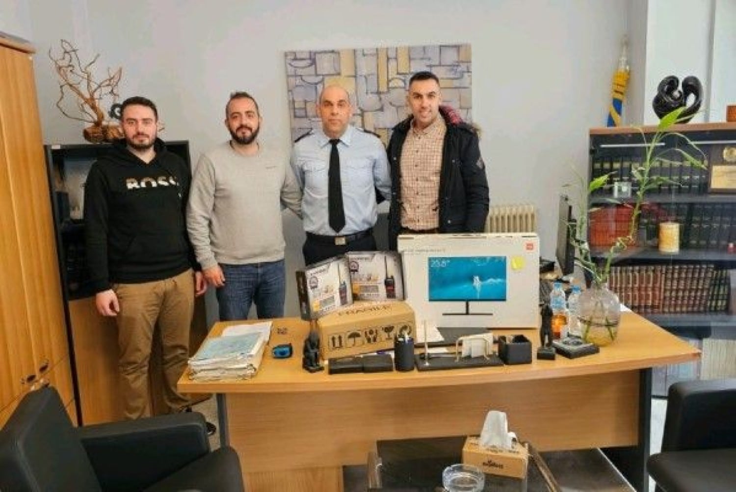 H Ένωση Αξιωματικών Κεντρικής Μακεδονίας παρέδωσε υλικοτεχνικό ...