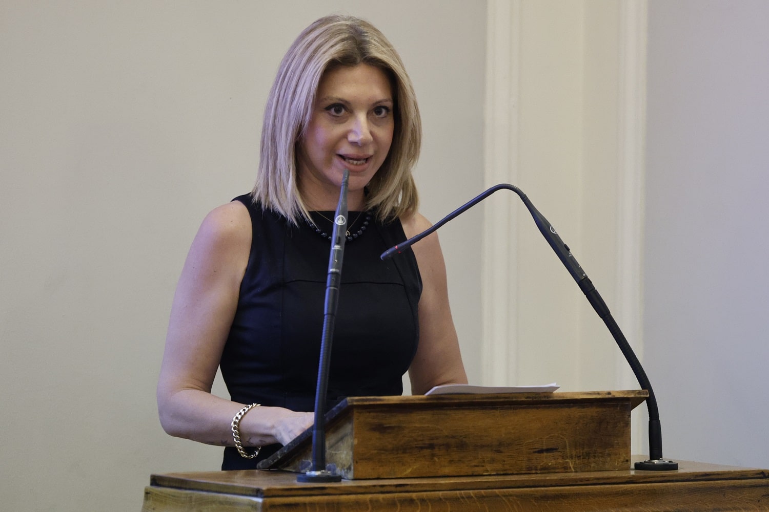 Οργισμένη η Καρυστιανού: «Αρκετά με την ατιμωρησία των υπουργών - Η ...