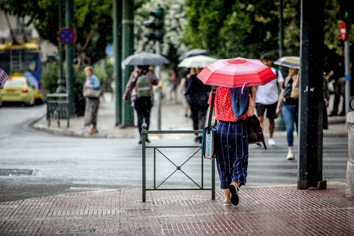 Καιρός: Καταιγίδα σε λίγες ώρες στην Αττική - Πότε ακριβώς θα χτυπήσει ...