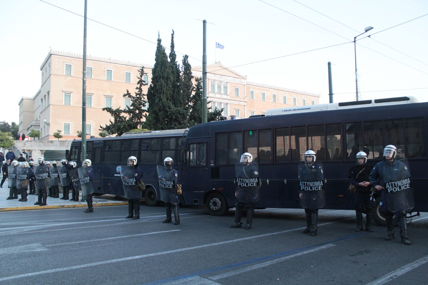«Αστακός» η Αθήνα για την επέτειο του Πολυτεχνείου: Επί ποδός πάνω από ...