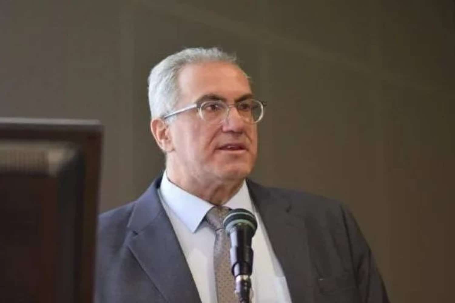 Πέθανε ο Δημήτρης Καρόκης, πρόεδρος της Πανελλήνιας Ρευματολογικής ...