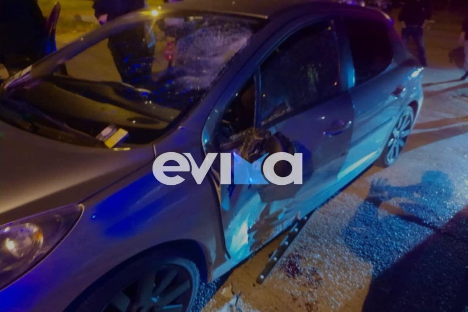 Σοβαρό τροχαίο στην Εύβοια: Μηχανή συγκρούστηκε με ΙΧ – Τραυματίστηκε ο 19χρονος οδηγός της ...